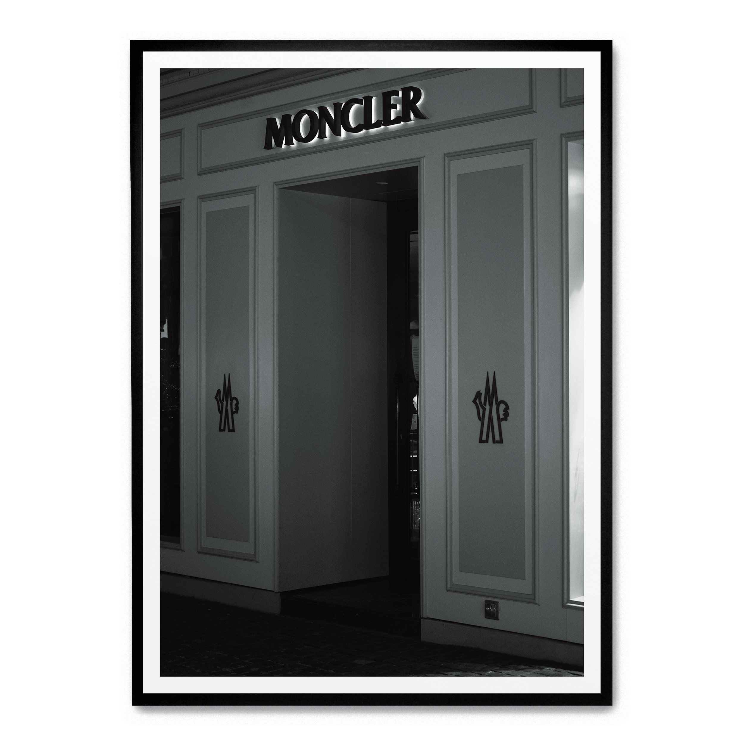 Moncler B&W – POSTERA